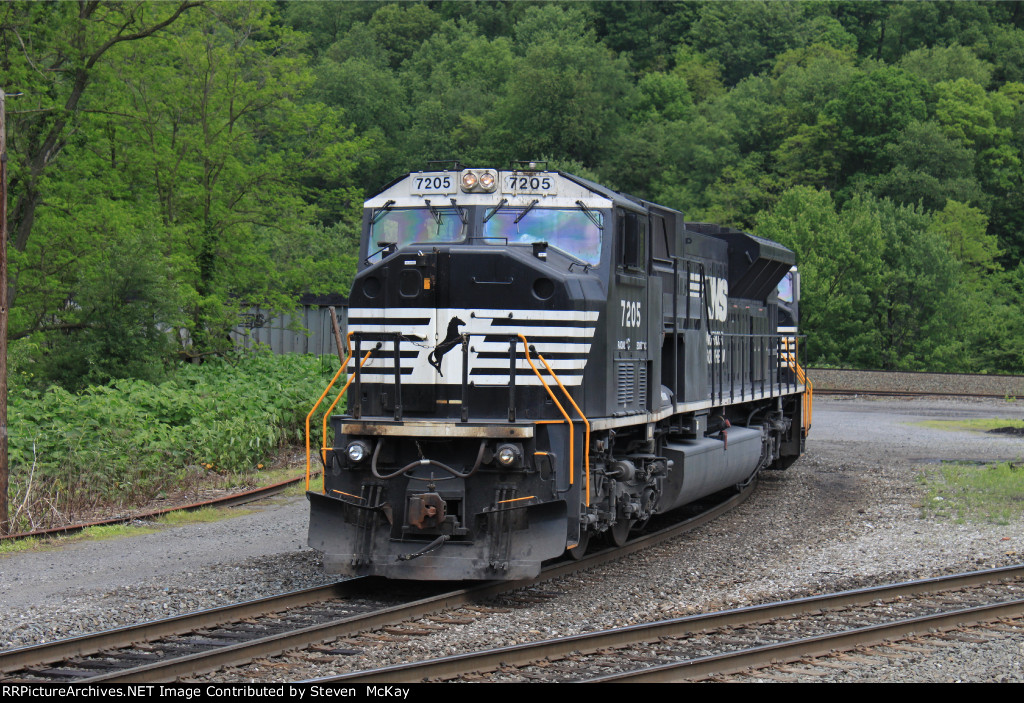 NS 7205